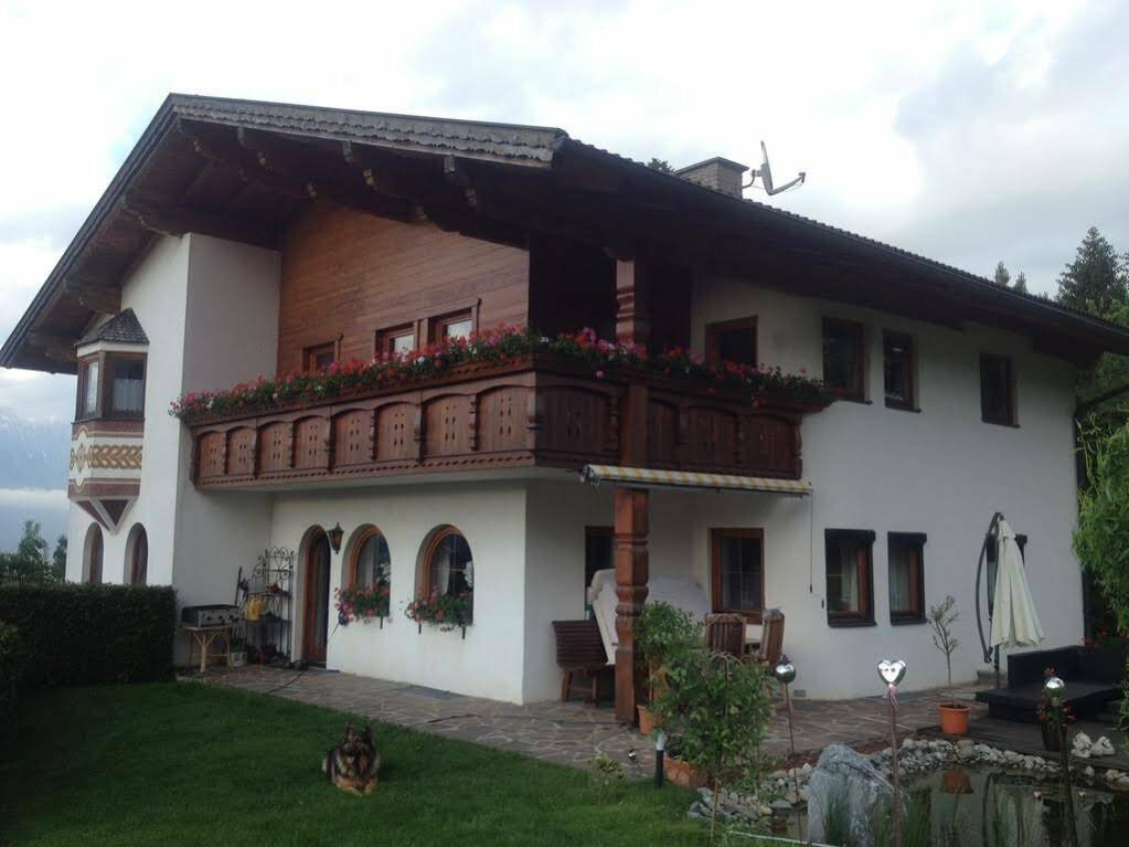 Otel Landhaus Peer, Tirol, foto