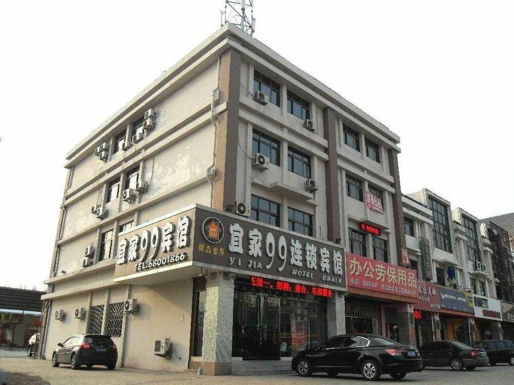 Otel Qingdao Yijia 99 Chain Hotel, Cindao, foto