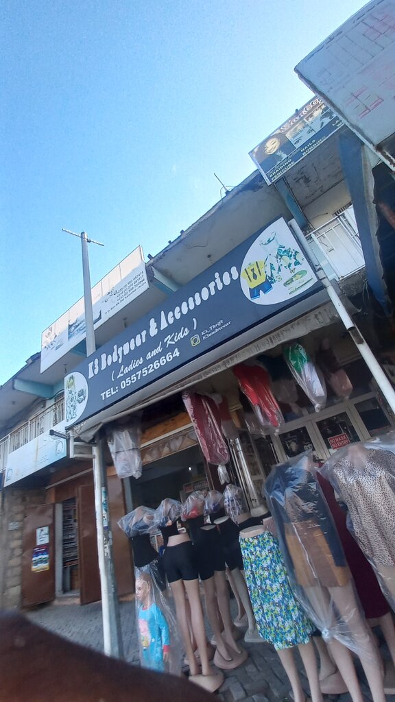 Güzellik salonu Santty's Place, Dünya, foto