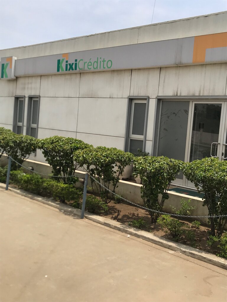 Banka KixiCrédito Agência Kilamba Kiaxi, Loanda, foto