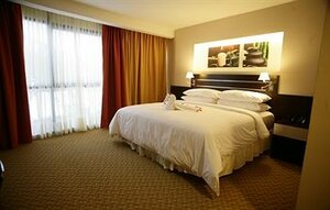 Hotel Plaza Meru (Bolívar, Ciudad Guayana), otel  Ciudad Guayana'dan