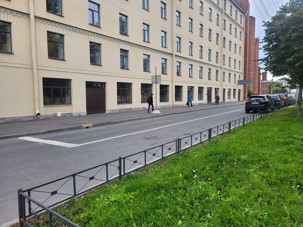 Yediemin otoparkları Traffic police station of the Admiralteisky district, Impoundment Lot, Saint‑Petersburg, foto