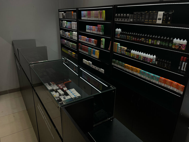 Elektronik sigara satış noktaları Amnesia Vape, Vologda, foto