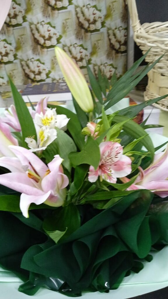 Çiçekçiler Lilia, Almatı, foto