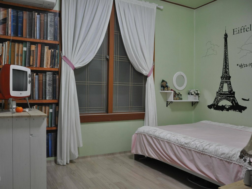 Otel Petit Monami Guesthouse, Chjechju, foto