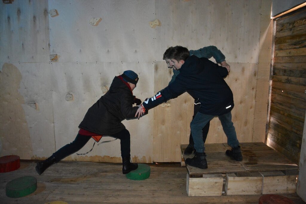 Kaçış oyunları merkezleri Лихой Ветер, мастерская Игр, Kirovskaya oblastı, foto