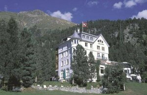 La Collina (Via Fulluns,Girasun,Pontresina 7504,), otel