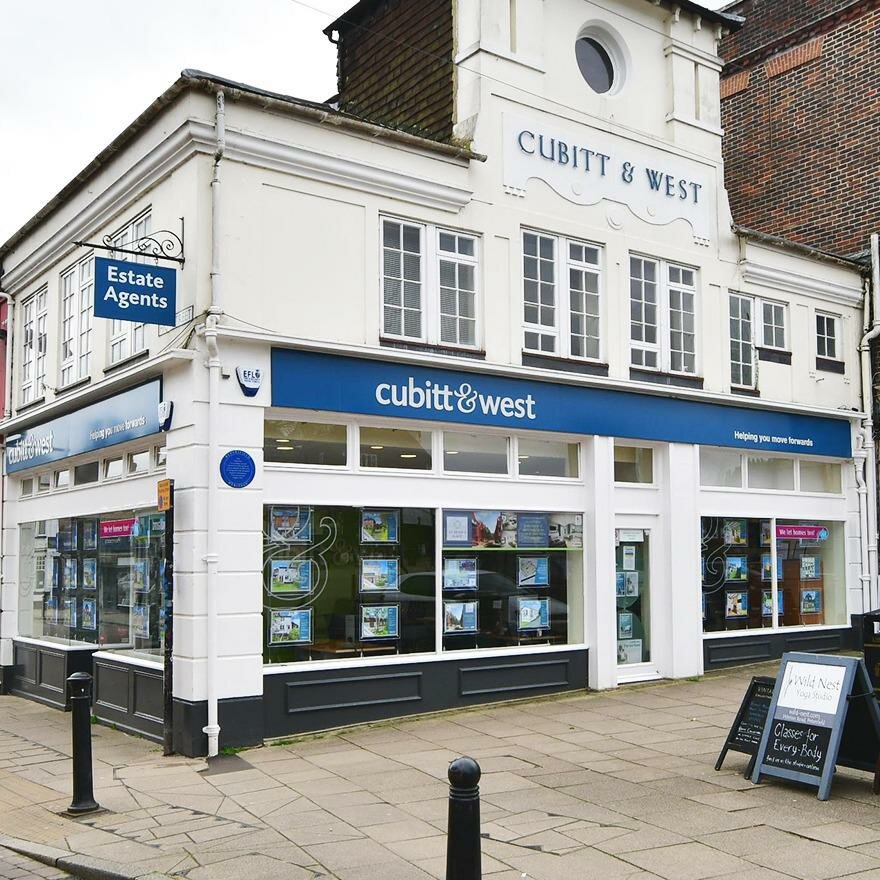 Konut kredisi hizmetleri Cubitt & West Estate Agents, İngiltere, foto