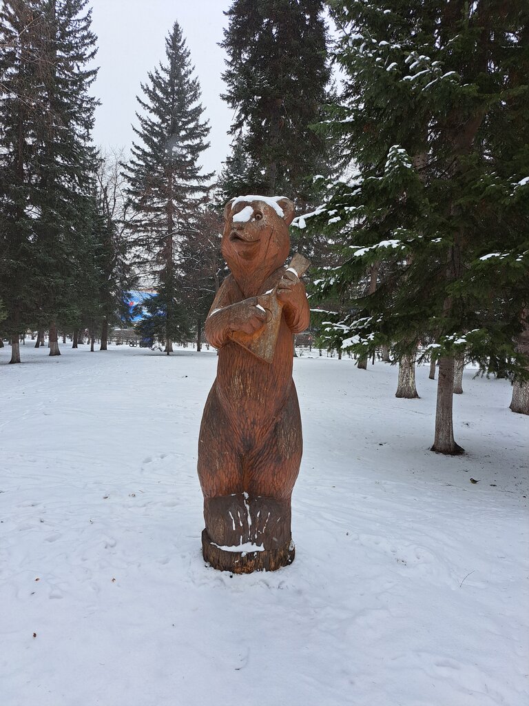 Park, sokak heykeli Скульптура Медведь, Gorno‑Altaysk, foto
