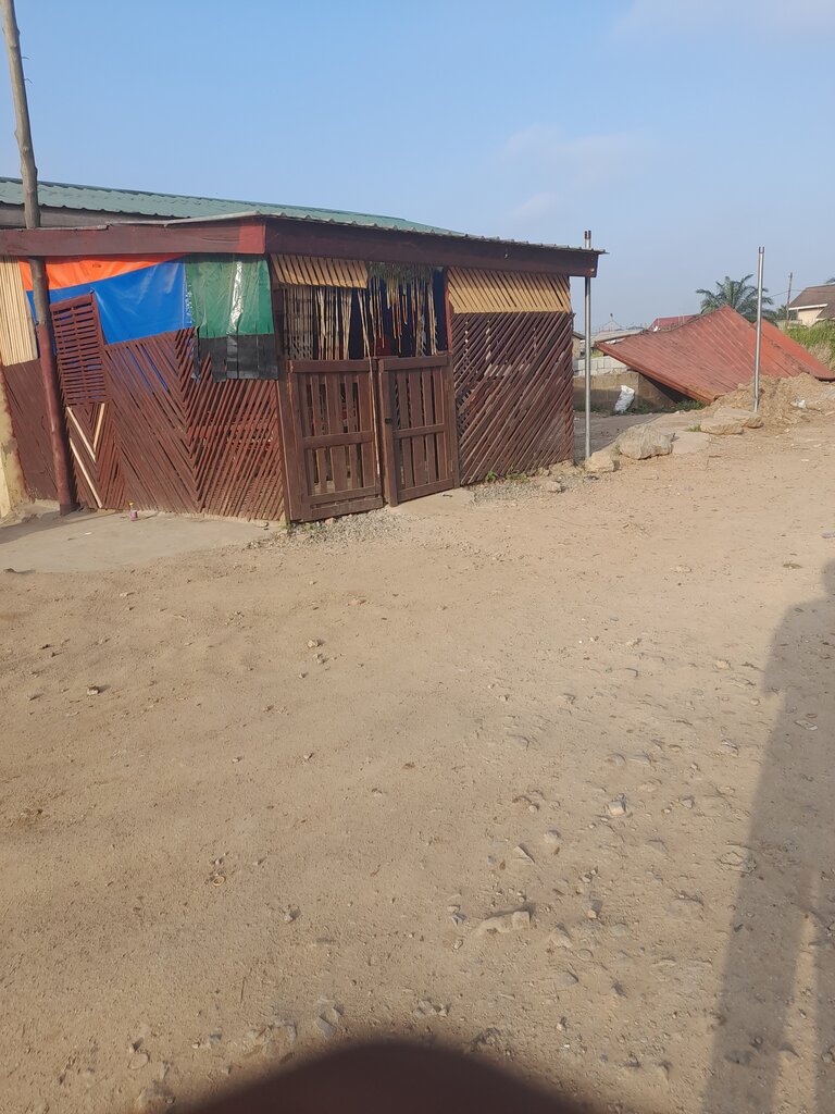 Bar Gina Inn, Dünya, foto