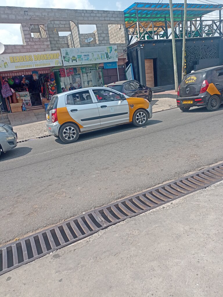 Çocuk giyim mağazaları Little ones place, Akra, foto