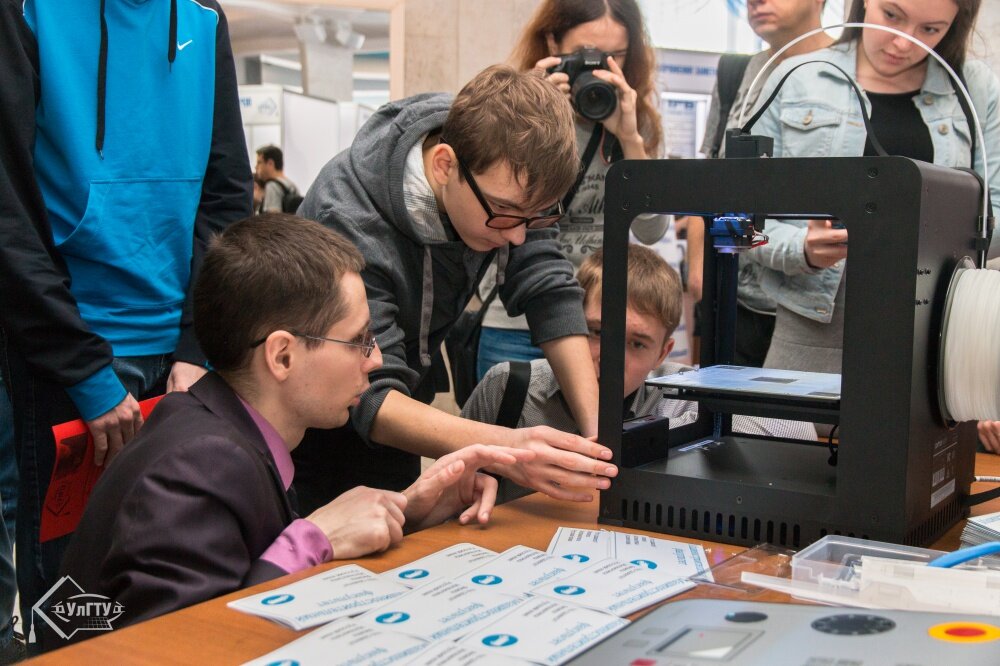 Bilgisayar teknik servisleri CyberCentrum, Simferopol (Akmescit), foto