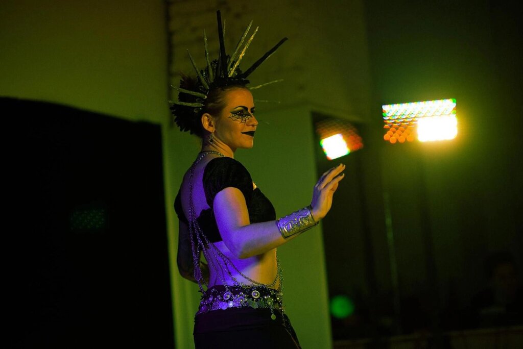 Dans okulları Dance Tribal, Zelenograd, foto