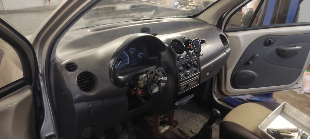 Otomobil servisi Автосервис, Soçi, foto