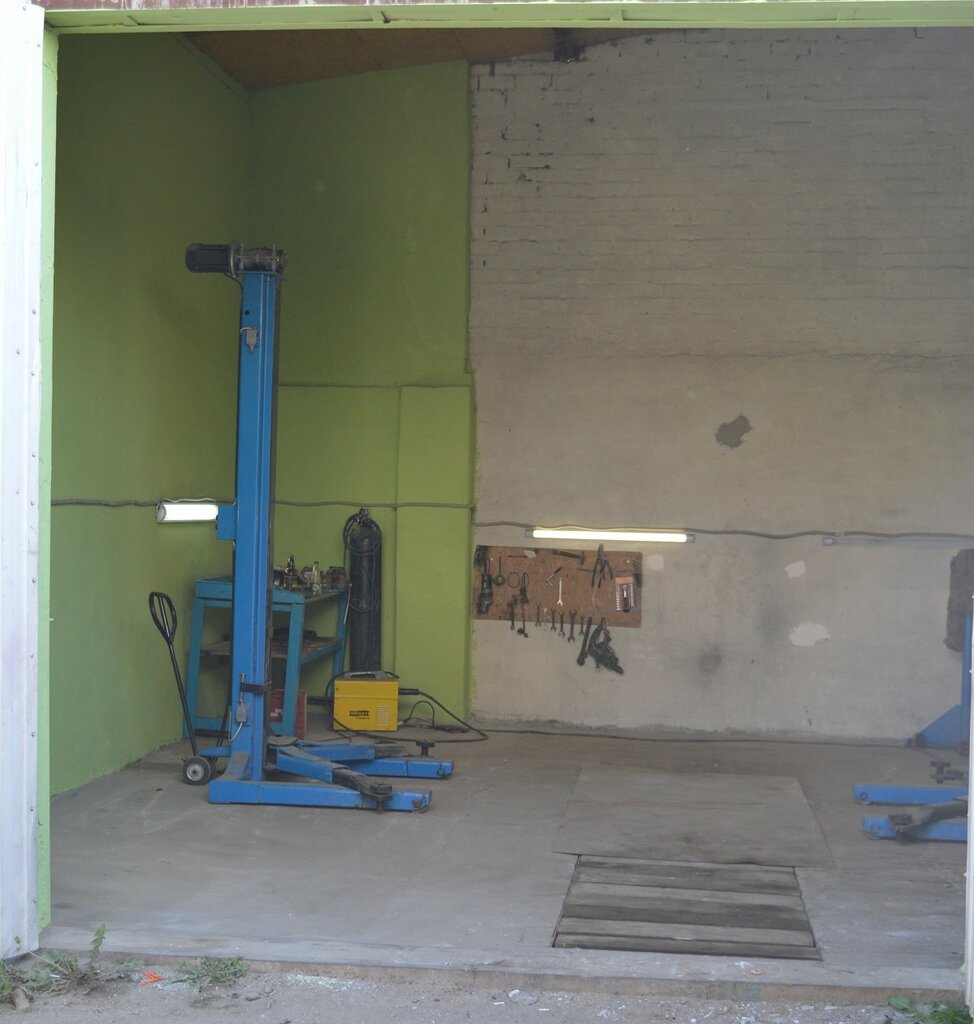 Otomobil servisi Гараж на час, Minskaya oblastı, foto