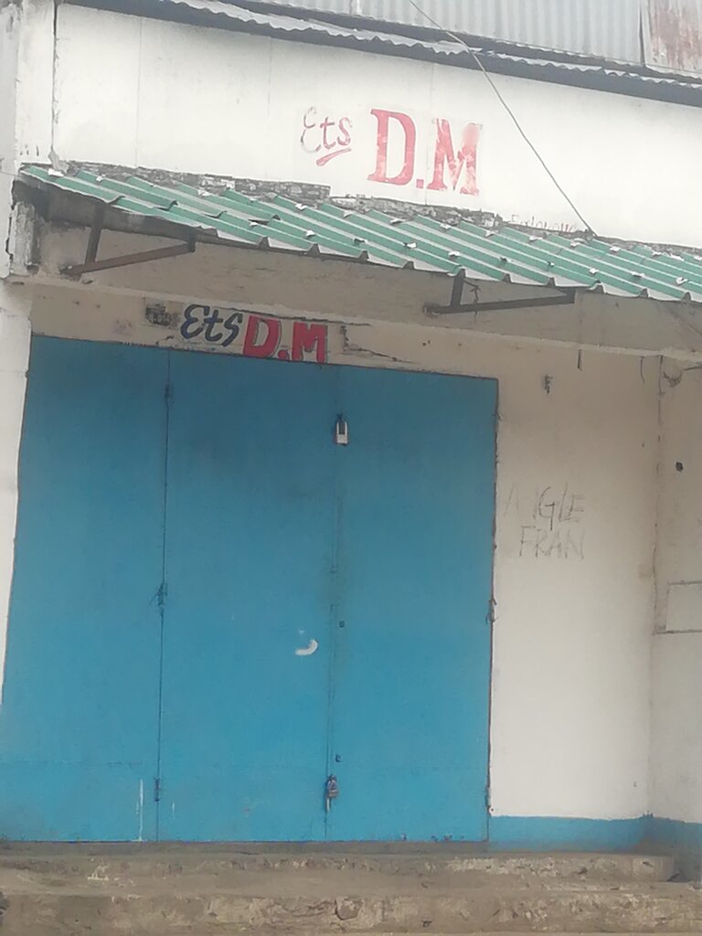 Giyim mağazası Ets DM, Brazzaville, foto