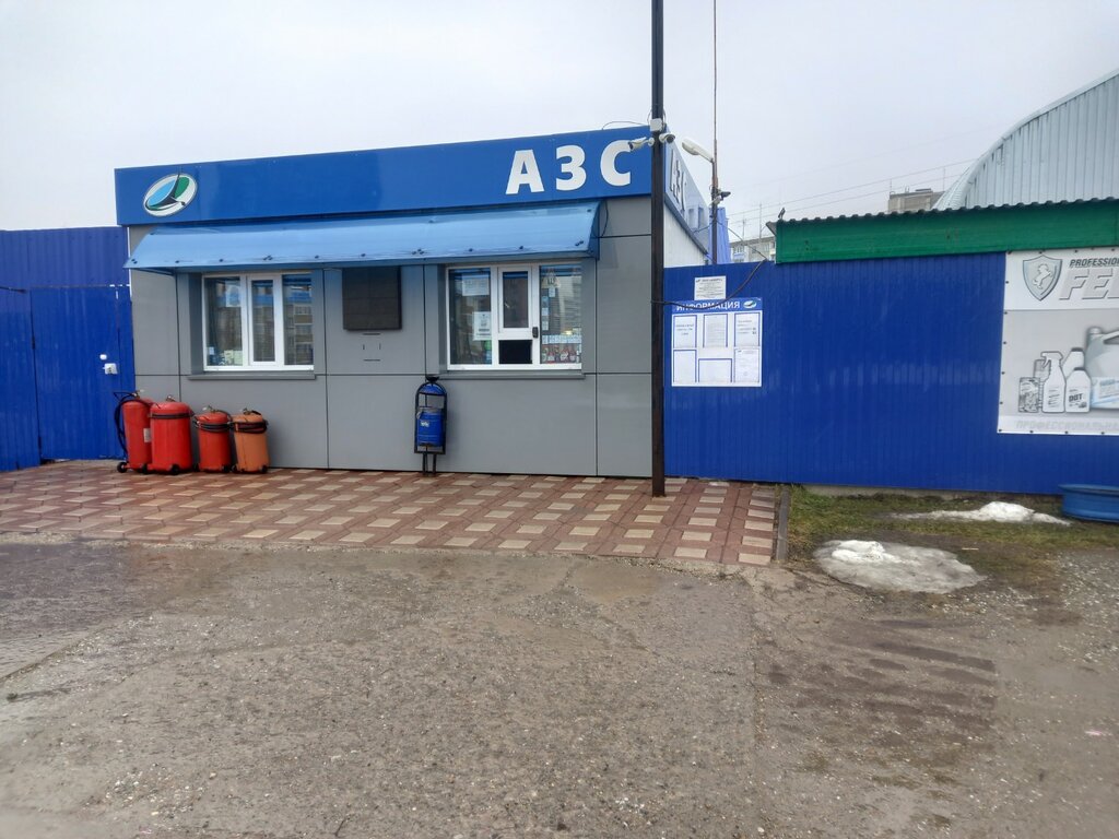 Benzin istasyonu АЗС, Kirov, foto