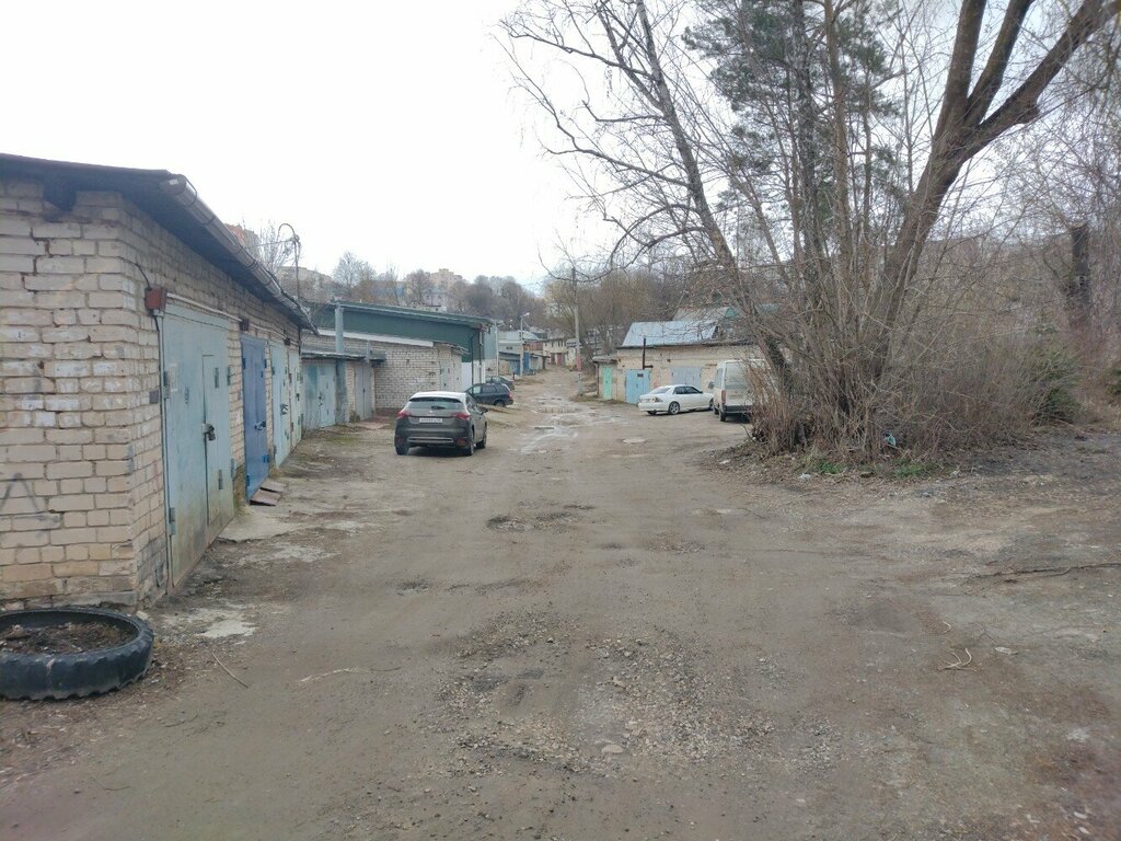 Garajlar Вертикаль, Kaluga, foto