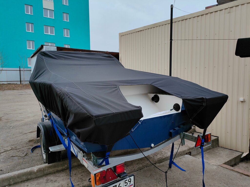 Tekne, kayık, yat Морская миля, Perm, foto