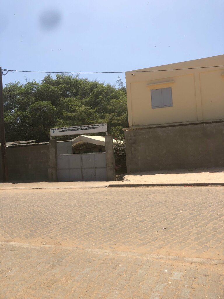 Ortaokul Scolaire Saint Abraham, Dakar, foto