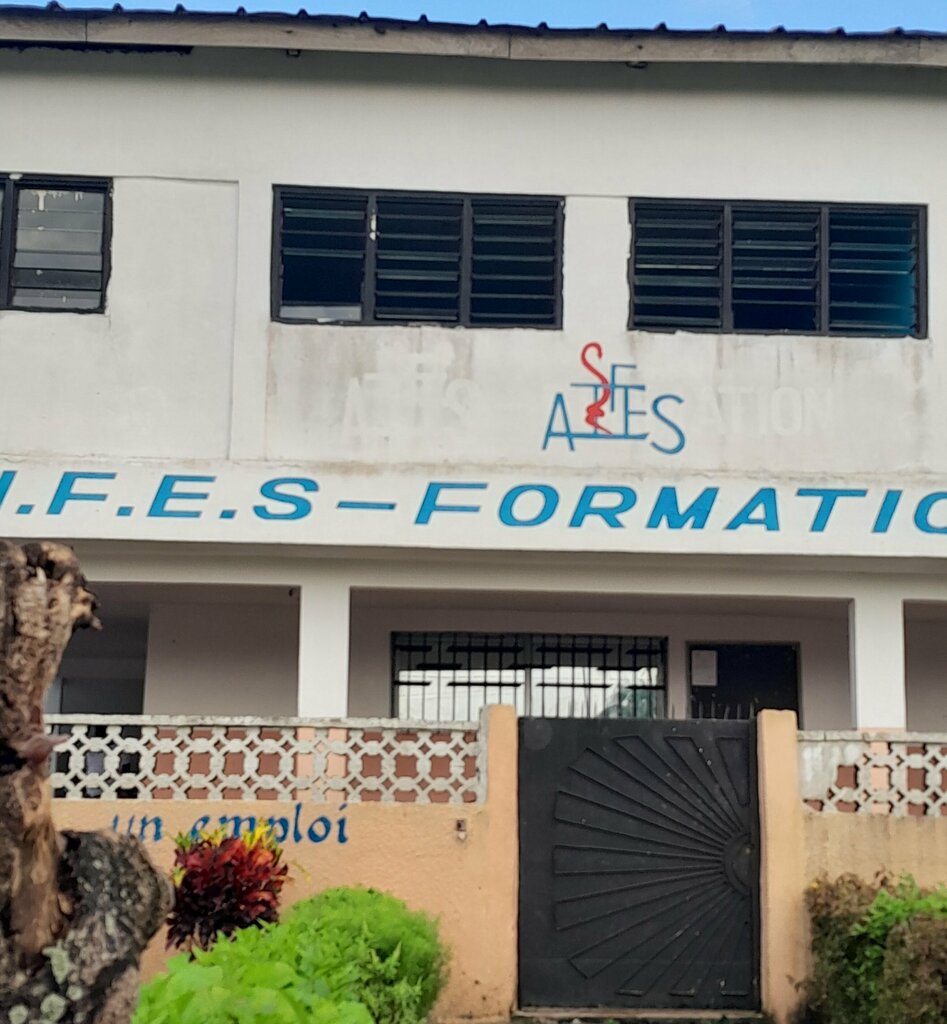 Ortaokul Ivorian Association for Training, Education and Social Welfare, Abican, foto