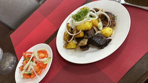 Восточная кухня (ulitsa Lenina No:50, Nizhneudinsk), kafe  Nizgneudinsk'ten