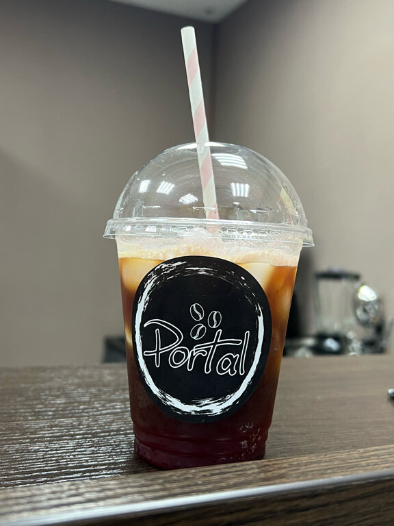 Al götür kahve Portal Coffee, Dzerjinsk, foto