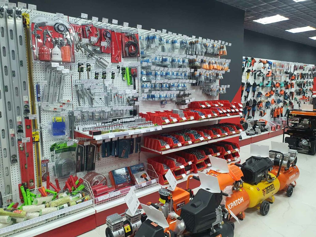 Elektrik ve benzinle çalışan aletler Вольтаж.com, Tobolsk, foto
