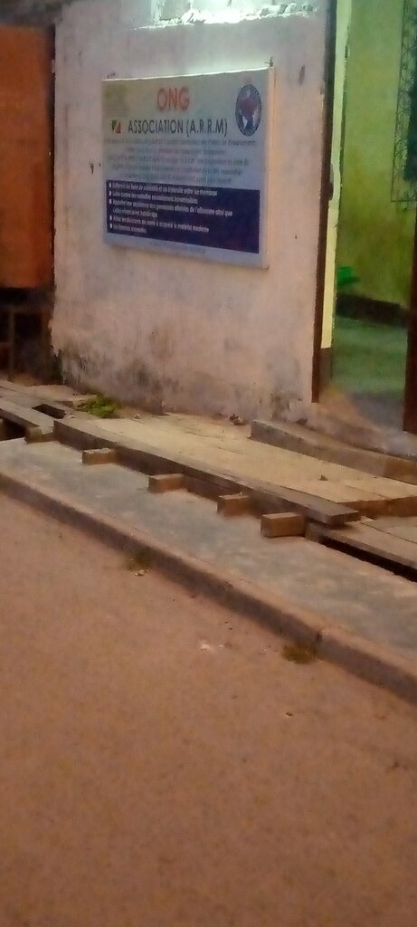 Sivil toplum kuruluşları O. N. G, Brazzaville, foto