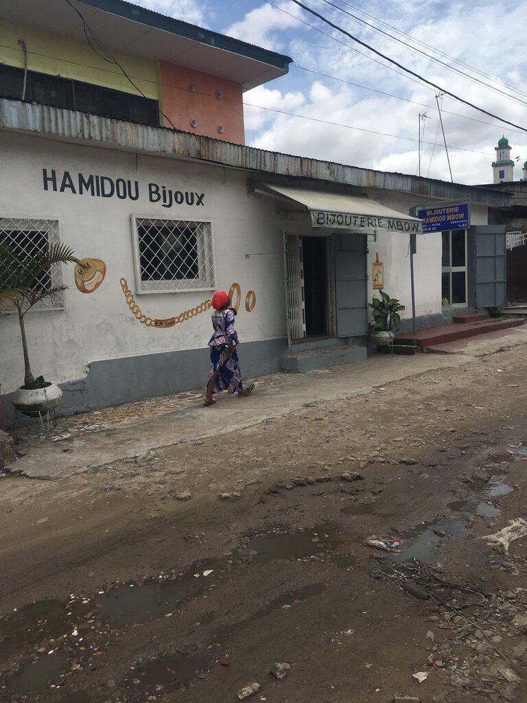 Bijuteriler Amidou Bijoux, Brazzaville, foto