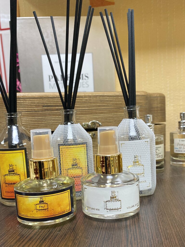 Kozmetik ve parfümeri firmaları FragraNikks.ru, Cheboksary, foto