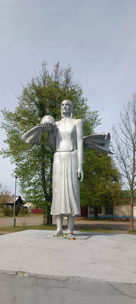 Anıt, heykel Памятник, Mogiliovskaya oblastı, foto