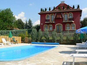 Hotel Szent István (Heves vármegye, Eger), otel  Dünya'dan