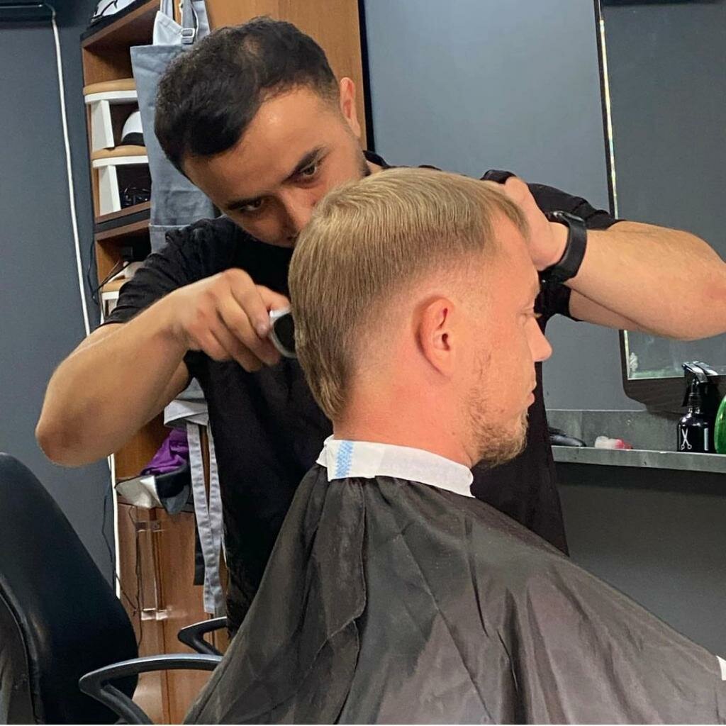 Berberler Black, Aluşta, foto