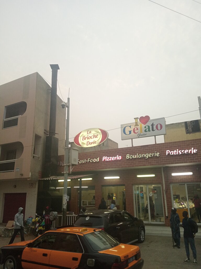 Restoran La Brioche Doree, Dakar, foto