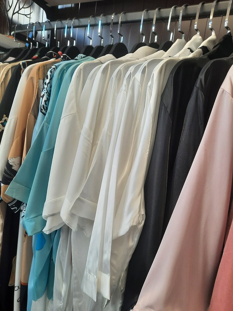 Giyim mağazası Виктория, Yevpatorya, foto