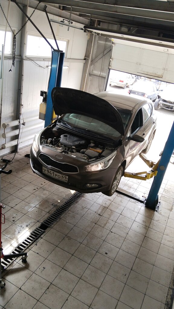 Otomobil servisi TeamDocCar, Tver, foto