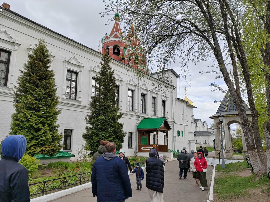 Ortodoks kiliseleri Алтарная часть храма Прп. Иоанна Лествичника, Moskova ve Moskovskaya oblastı, foto