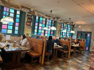 Hmel i sol (Chubynina Street No:24), restoran  Salehard'dan