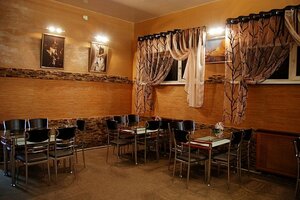 Room Cafe (Vedenyapina Street No:23А), kafe  Nijni Novgorod'dan