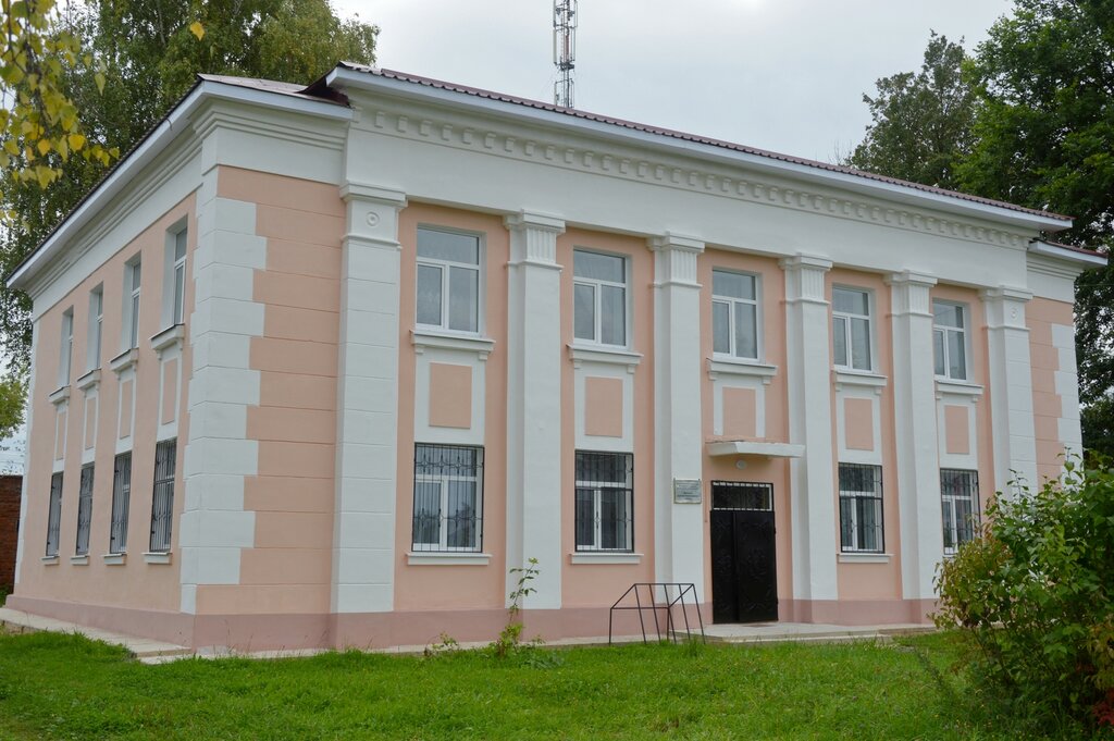 Kurs Детская музыкальная школа, Navoloki, foto