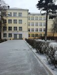 Shkola № 8 s uglublennym izucheniyem otdelnykh predmetov (Moskovskiy Avenue No:16), ortaokul  Voronej'den
