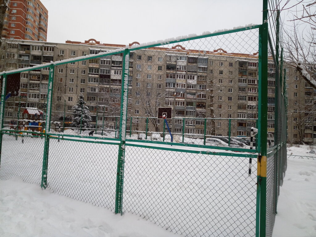 Spor alanı Sports ground, Balaşiha, foto