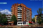 Lunacharskogo Street (Lunacharskogo Street No:60), toplu taşıma durağı  Samara'dan