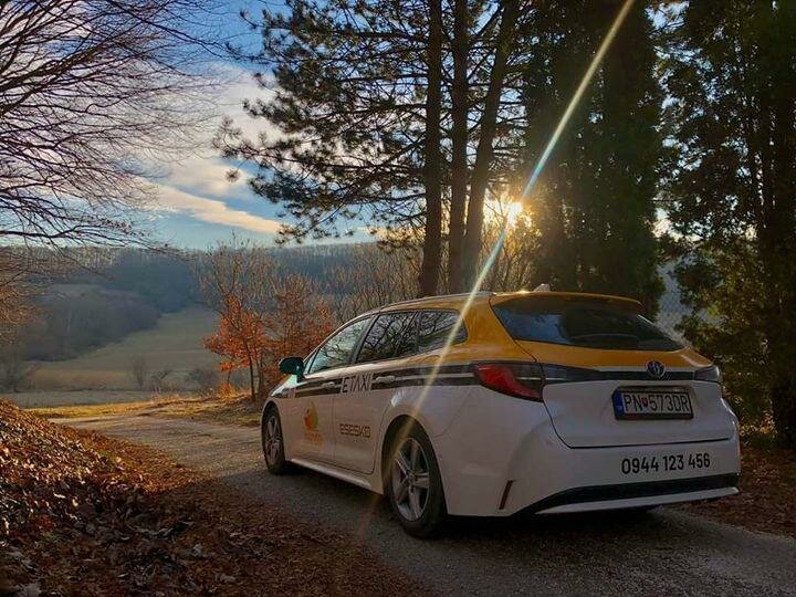 Taksi Etaxi Piešťany, Trnava Region, foto