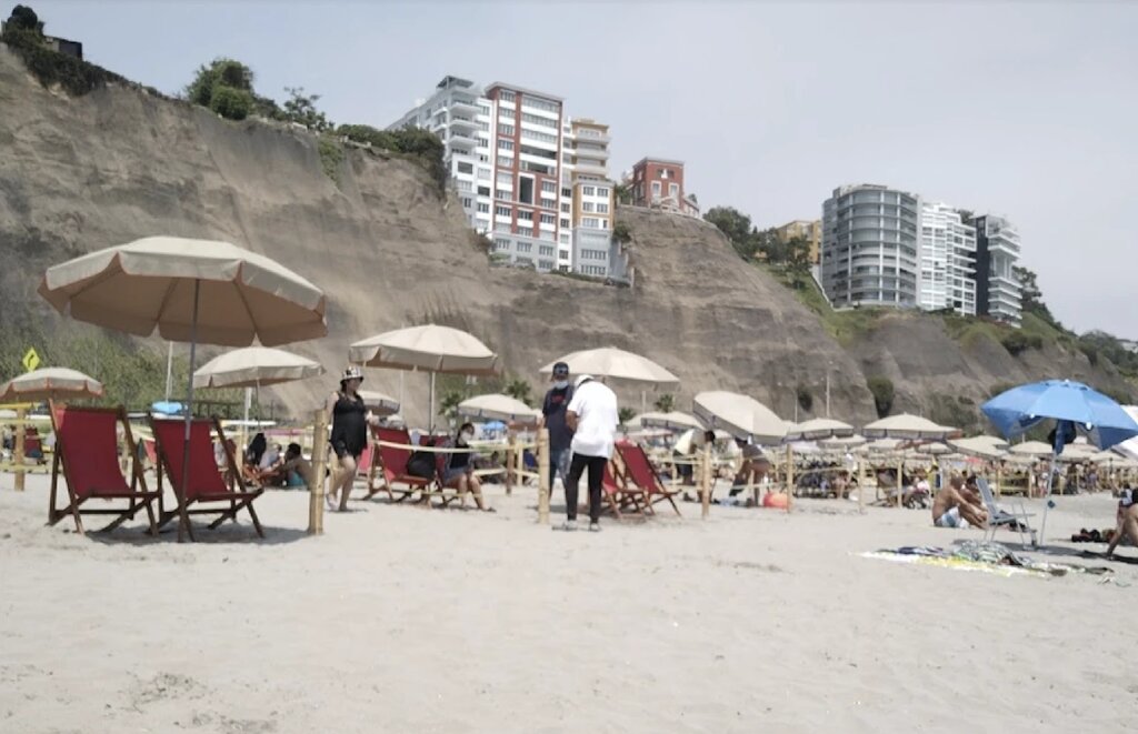 Plaj Playa Los Yuyos, Lima, foto