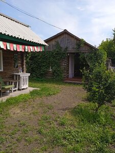 Летний гостевой дом (Altai Territory, Romanovskiy rayon, selo Guseletovo, ulitsa Zakharova), otel  Altayski krayından