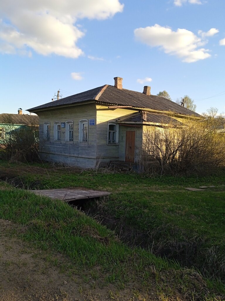 Aile sağlığı merkezi Моринский фельдшерско-акушерский пункт, Vologodskaya oblastı, foto