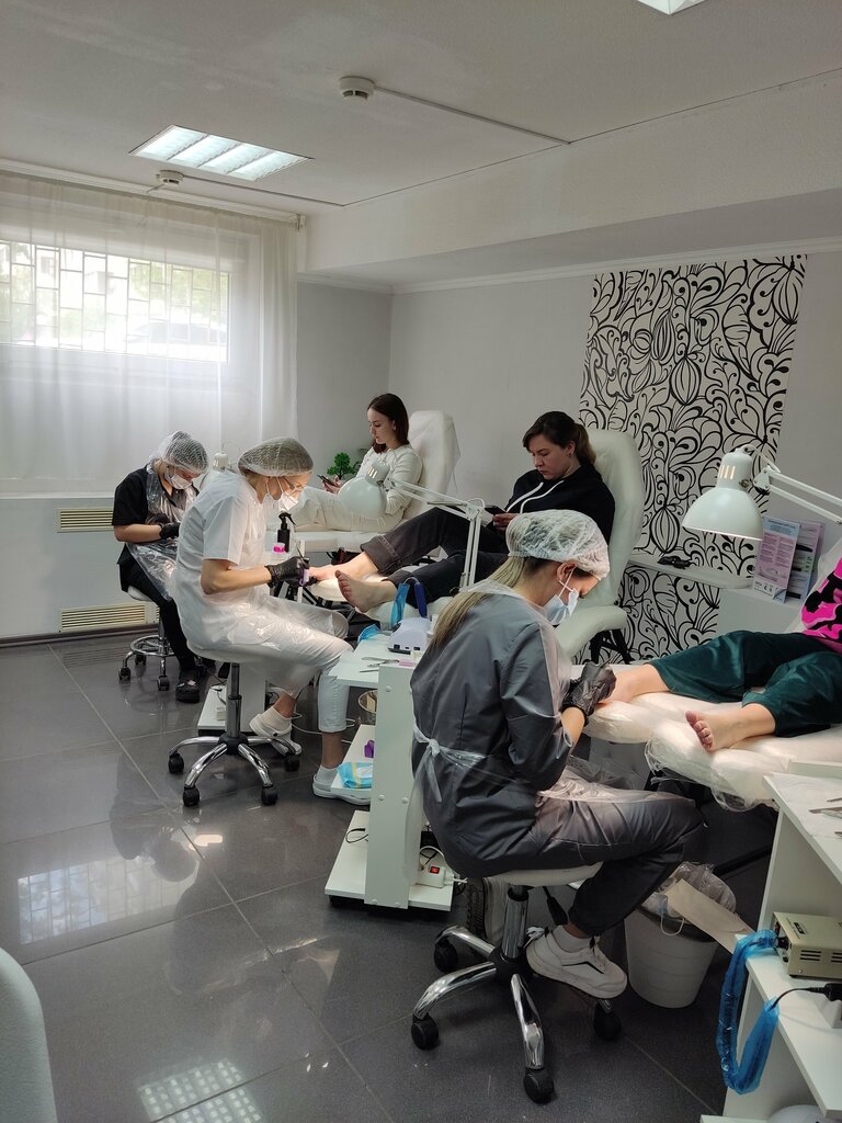 Kuaför meslek eğitimi Smart Zona Pedicure, Krasnodar, foto