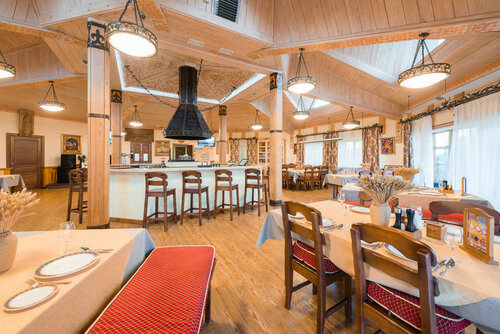 Restoran Trapeznaya Razgulyai, Altayski krayı, foto